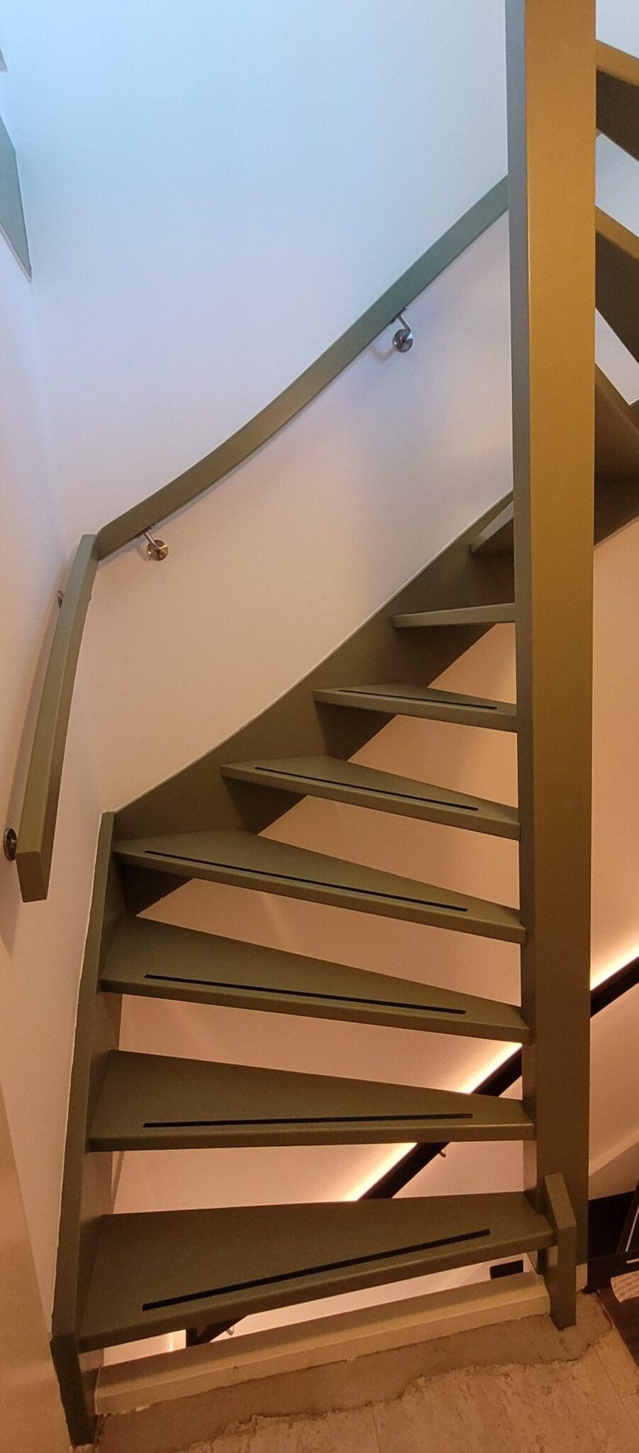 Halveslag trap Vuren - CPI Trappen : CPI Trappen